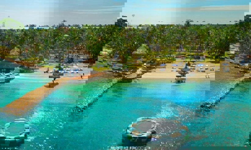 Luxury Stay at Hotel Punta Faro, Rosario Islands | Veloso Tours