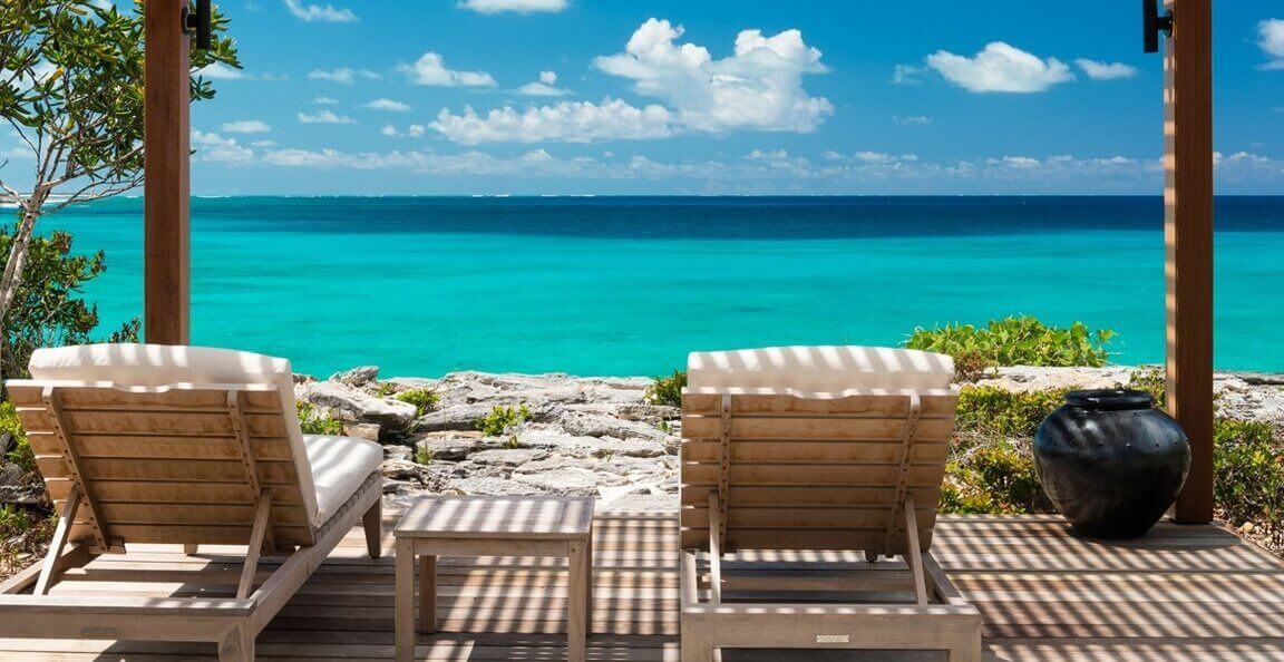 Discover Cat Island with Veloso Tours | Latin America Specialists